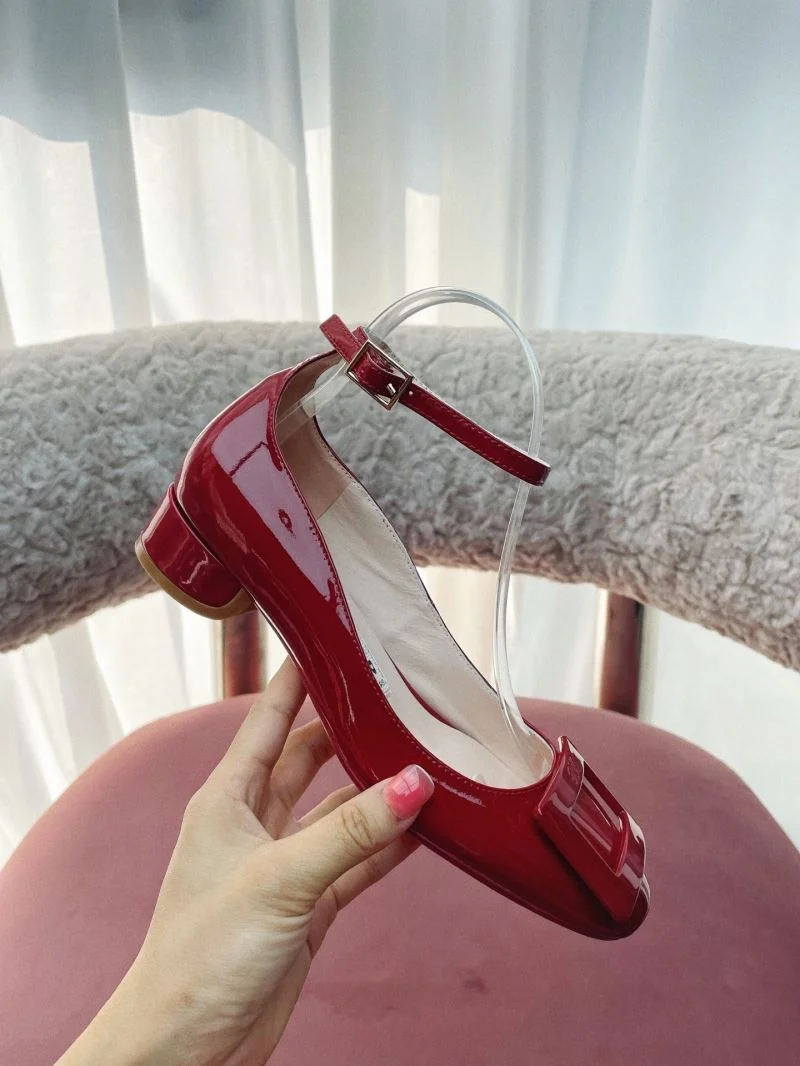 Brand-authenticated Roger Vivier Shoes