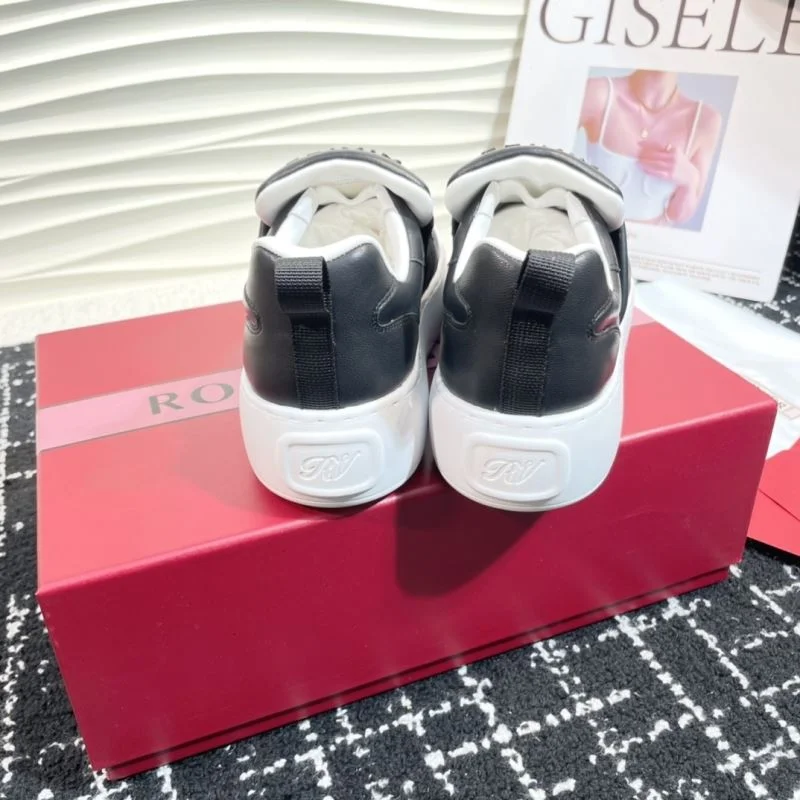 Top match Roger Vivier Shoes