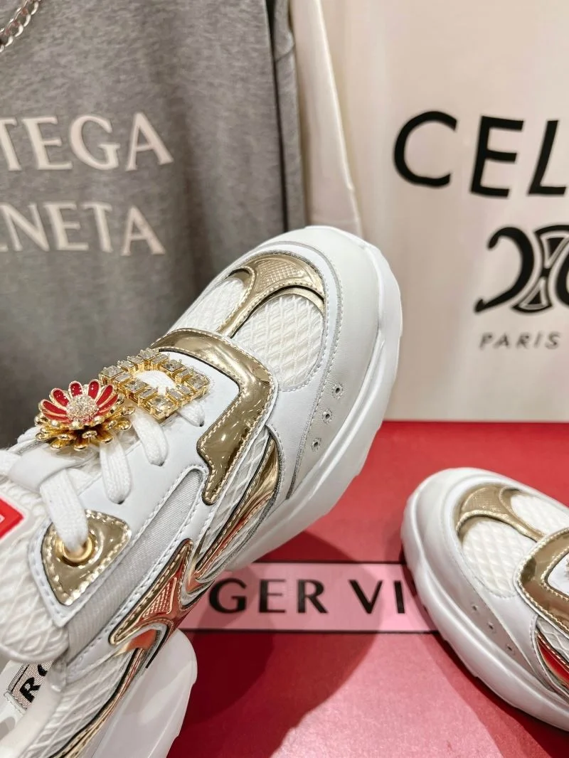Cut-rate Roger Vivier Shoes