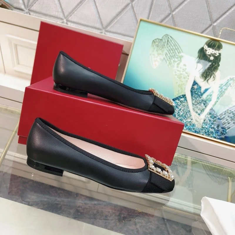 Top mirror Roger Vivier Shoes
