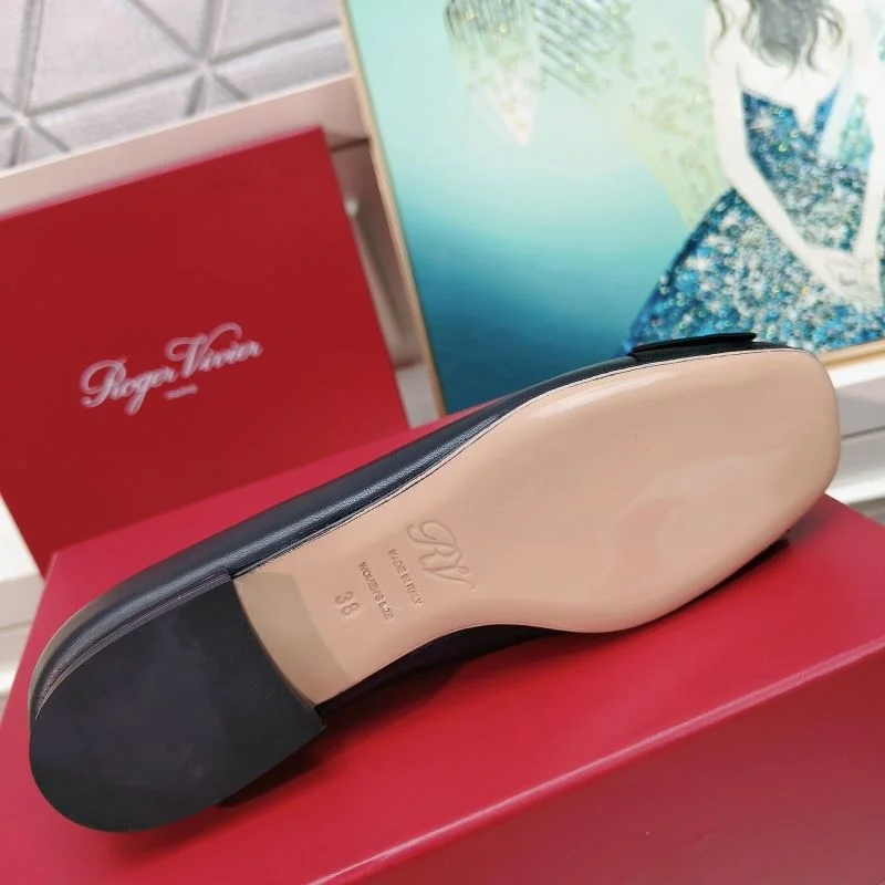 Top mirror Roger Vivier Shoes