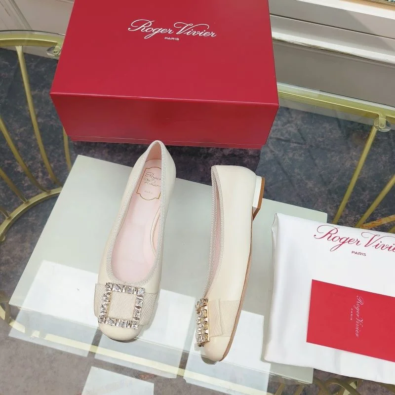 Mirror quality Roger Vivier Shoes