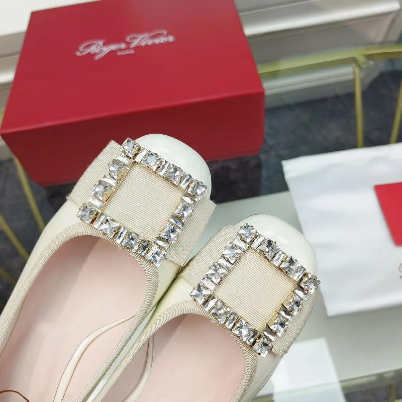Top match Roger Vivier Shoes