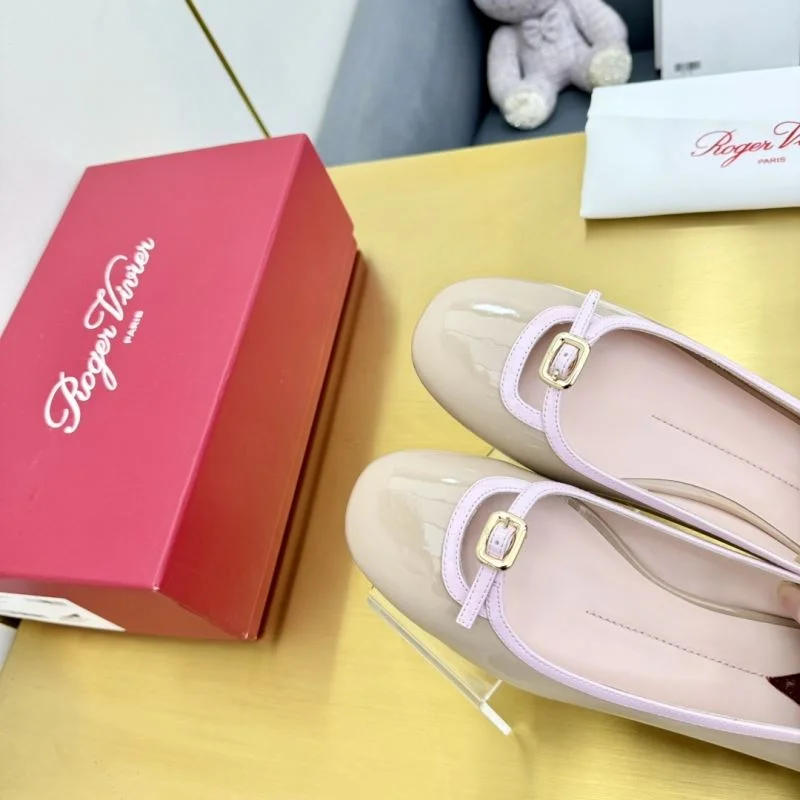 Value-priced Roger Vivier Shoes