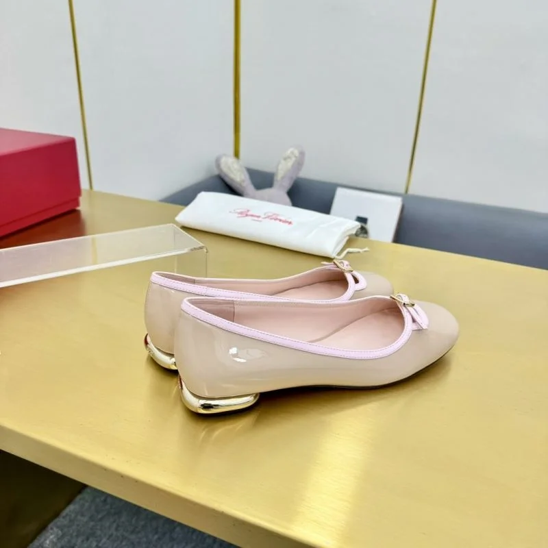 Value-priced Roger Vivier Shoes