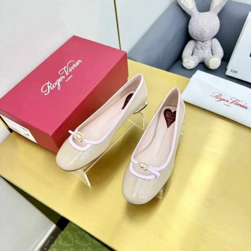 Value-priced Roger Vivier Shoes