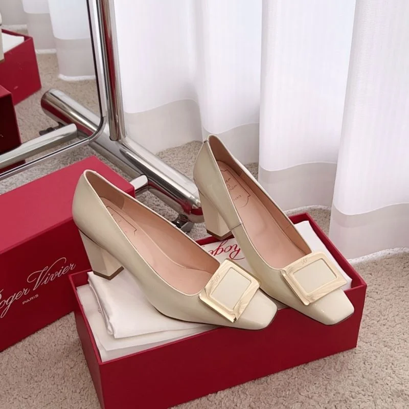 Discounted Roger Vivier Shoes