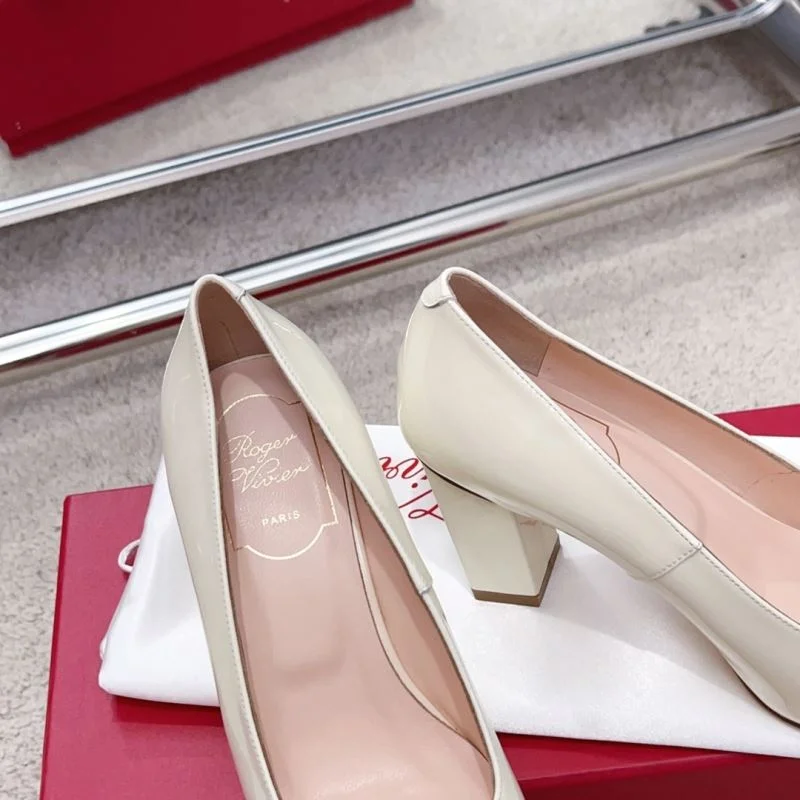 Discounted Roger Vivier Shoes