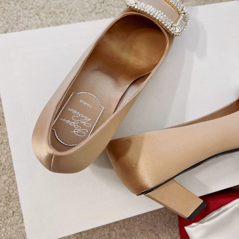 Precise copy Roger Vivier Shoes