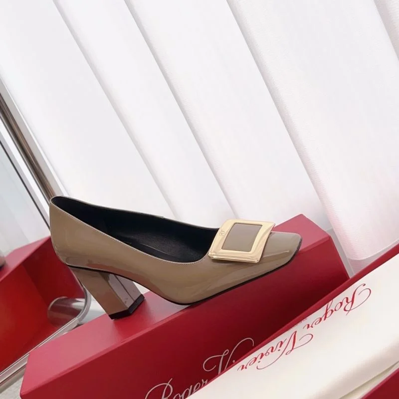 Accurate model Roger Vivier Shoes
