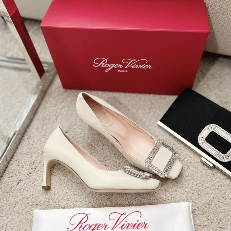 Mirror quality Roger Vivier Shoes