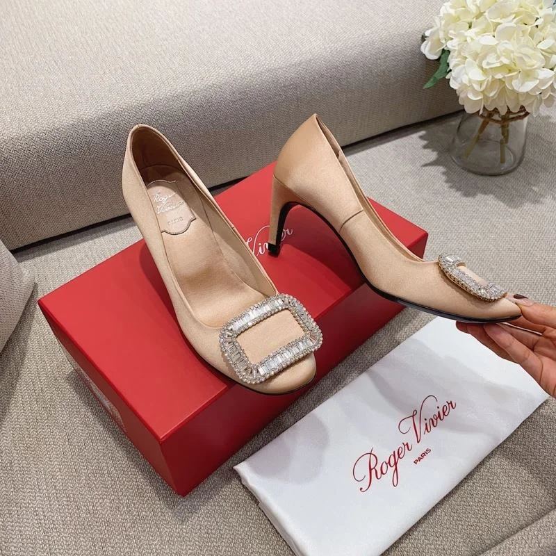 Mirror quality Roger Vivier Shoes