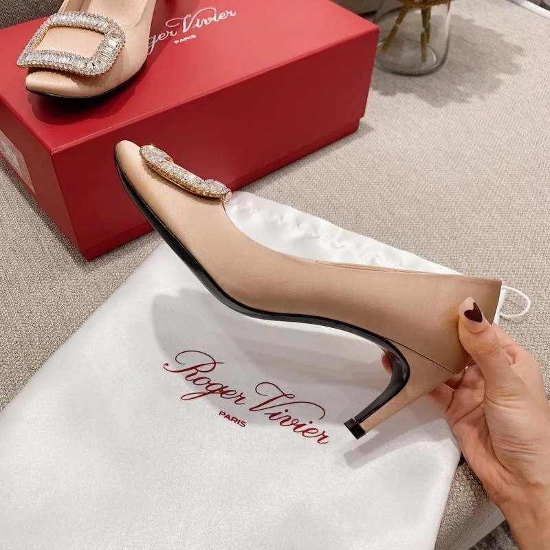 Mirror quality Roger Vivier Shoes