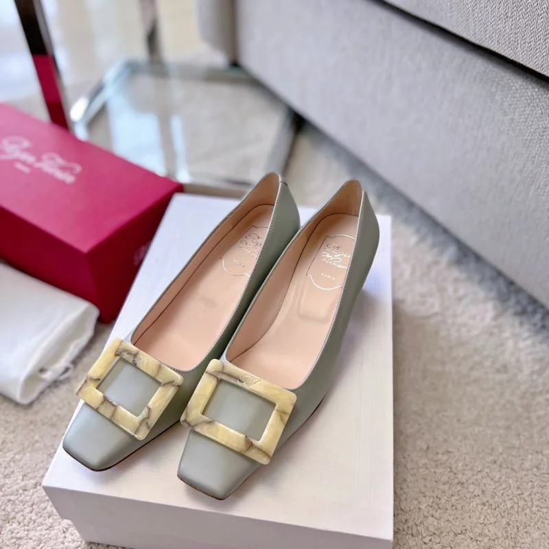 Precise copy Roger Vivier Shoes