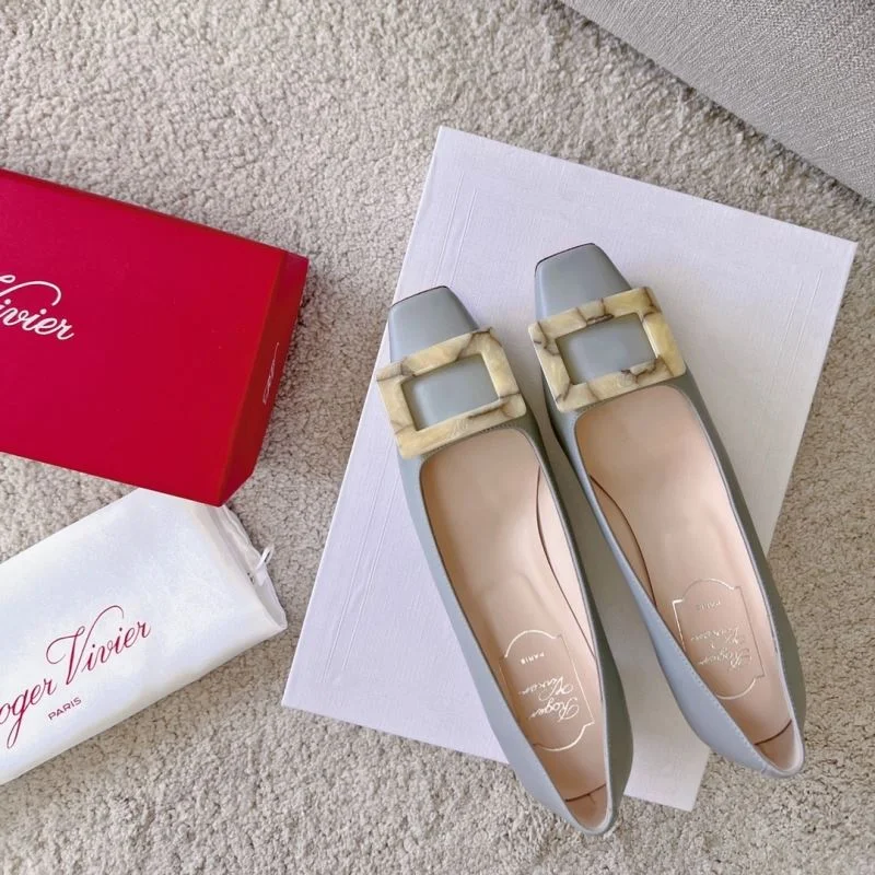 Precise copy Roger Vivier Shoes