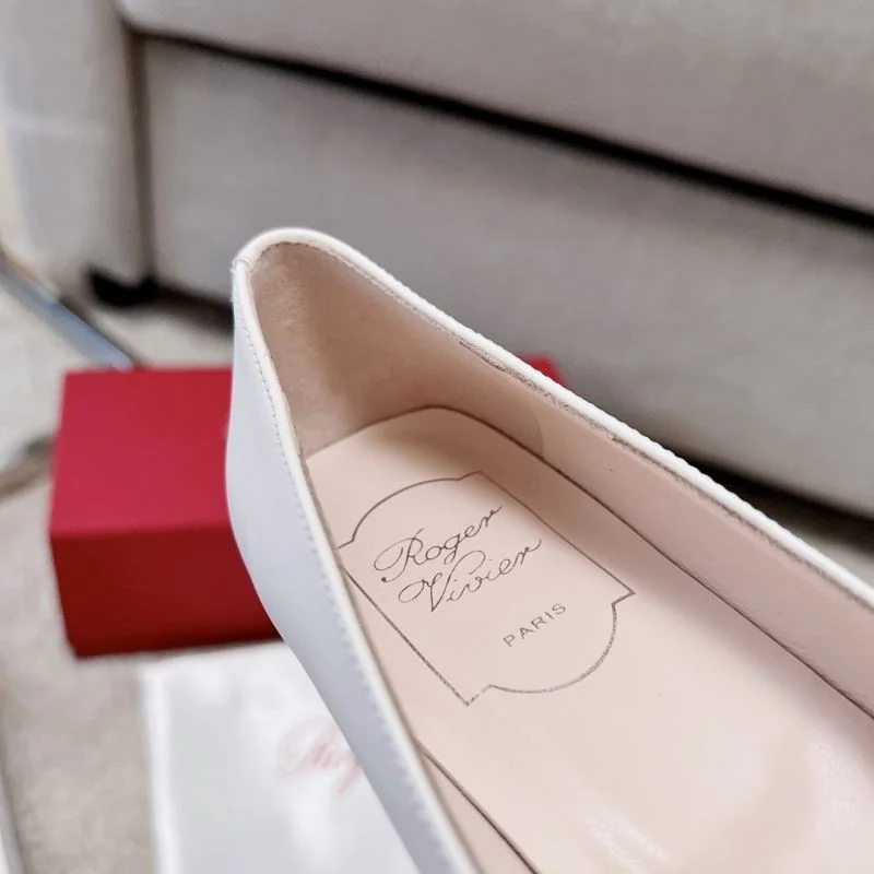 Top mirror Roger Vivier Shoes
