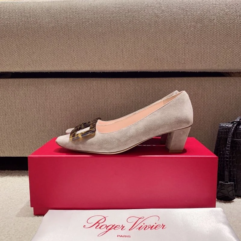Reasonably priced Roger Vivier Shoes