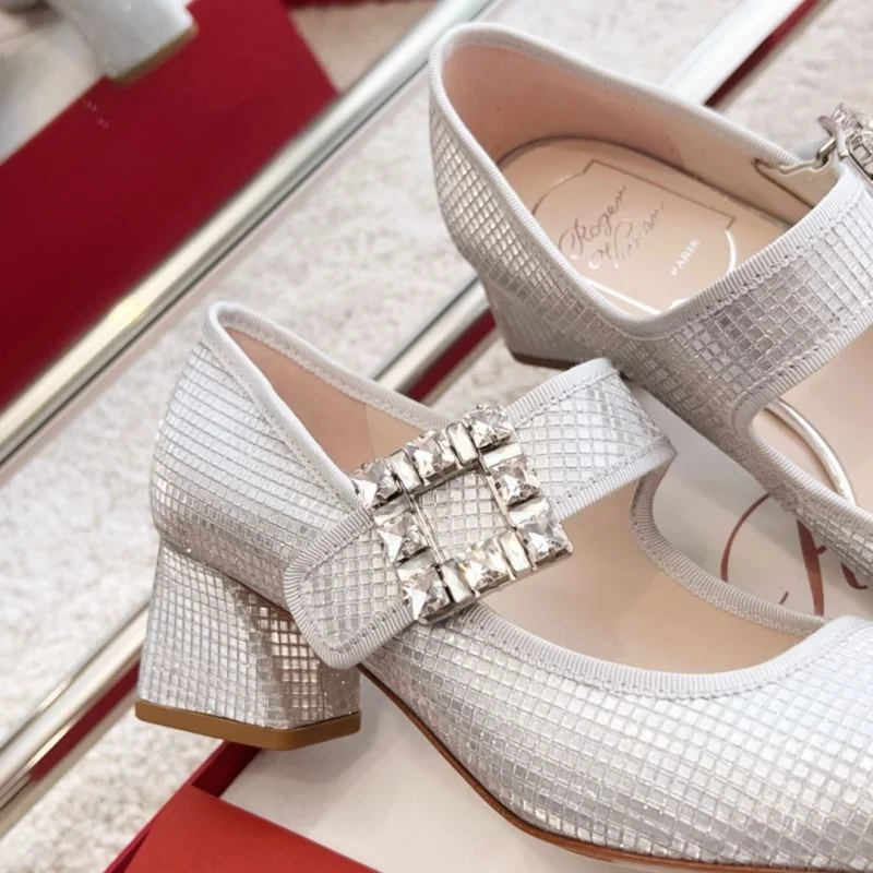 Mirror quality Roger Vivier Shoes