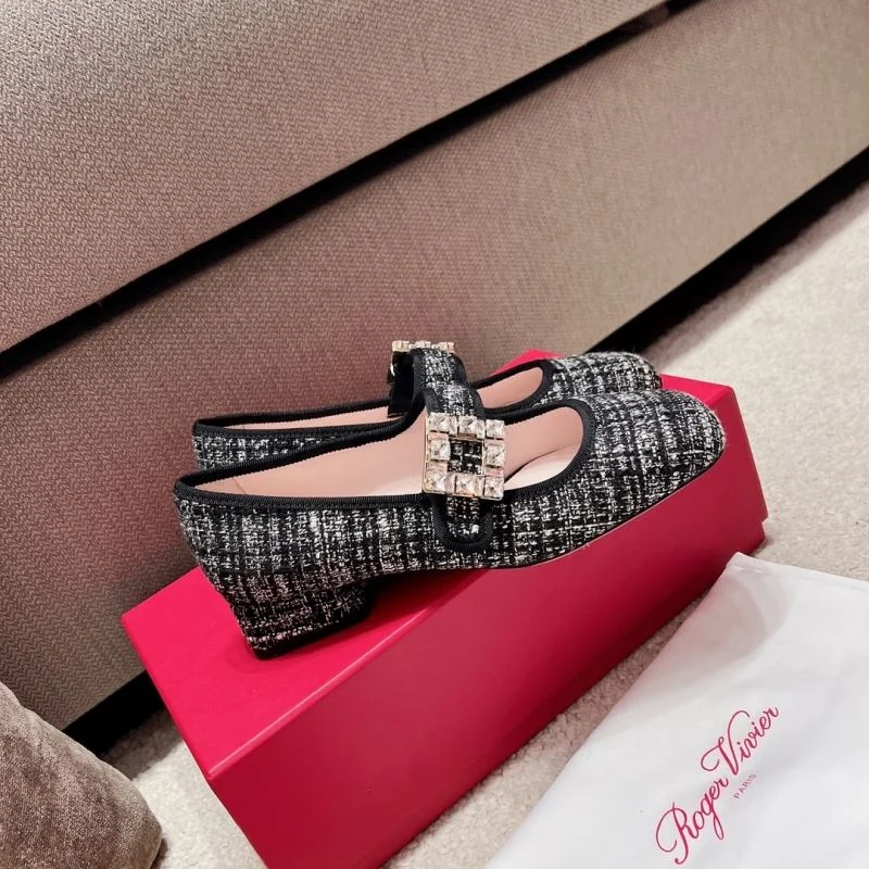 Top mirror Roger Vivier Shoes