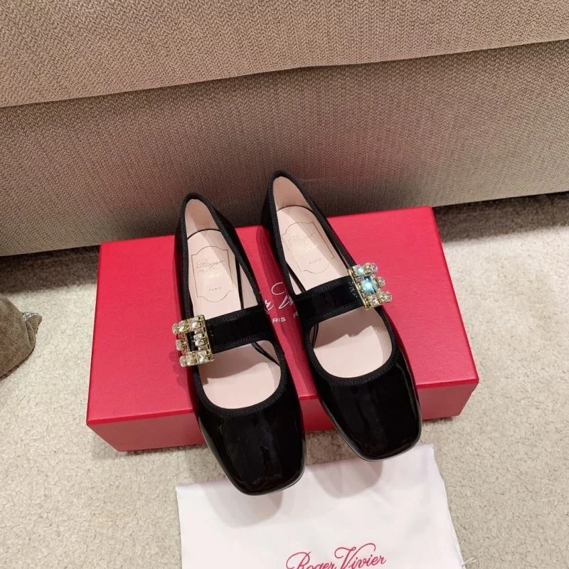 Mirror quality Roger Vivier Shoes