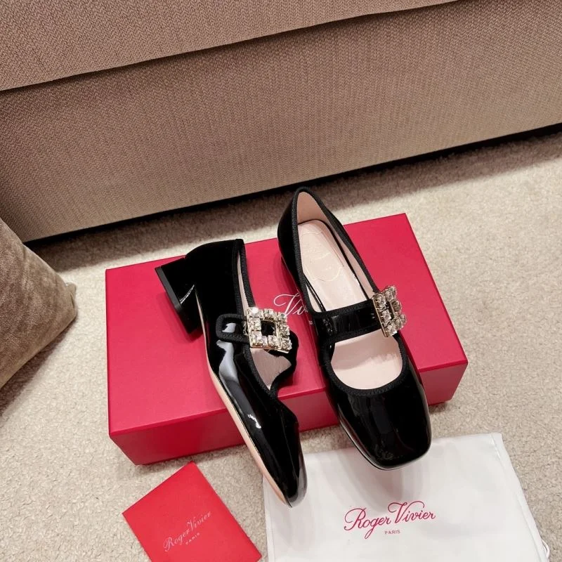 Mirror quality Roger Vivier Shoes