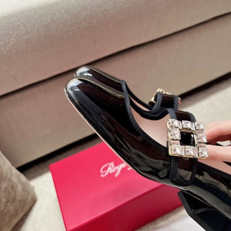 Mirror quality Roger Vivier Shoes