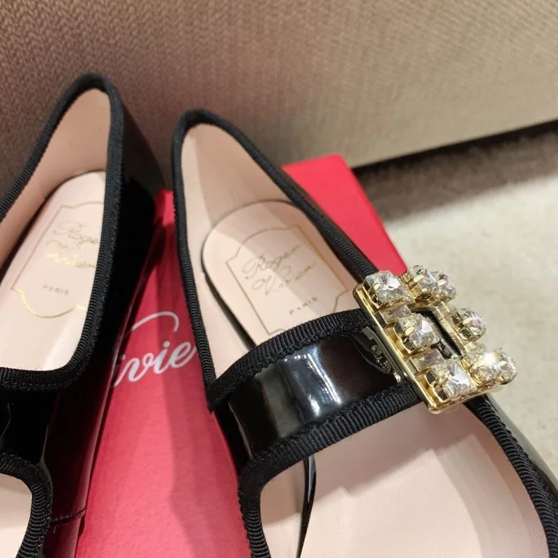 Mirror quality Roger Vivier Shoes