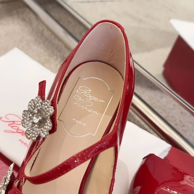 Factory-made Roger Vivier Shoes
