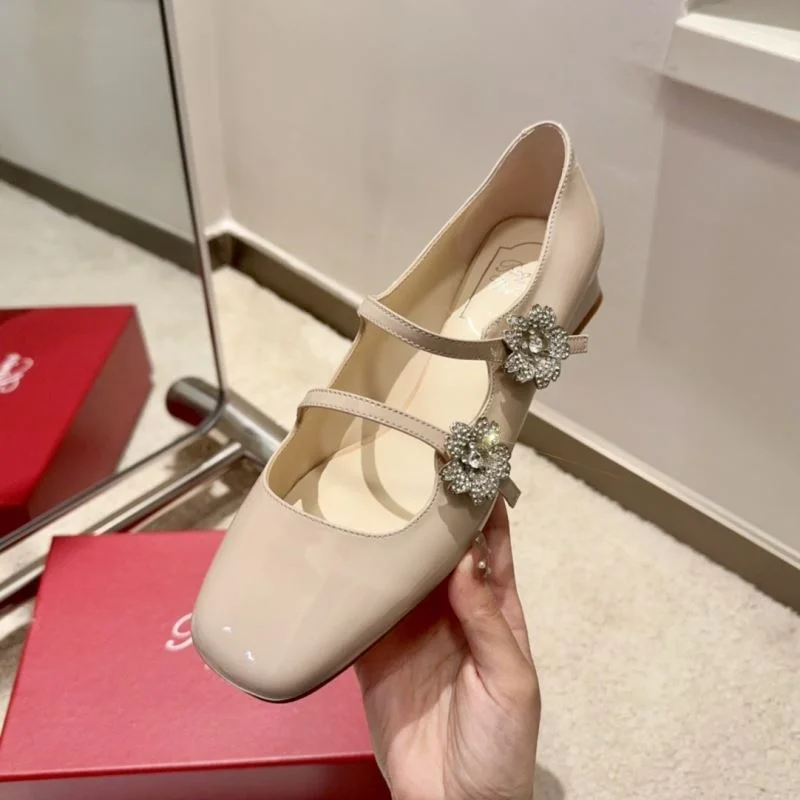 Mirror quality Roger Vivier Shoes