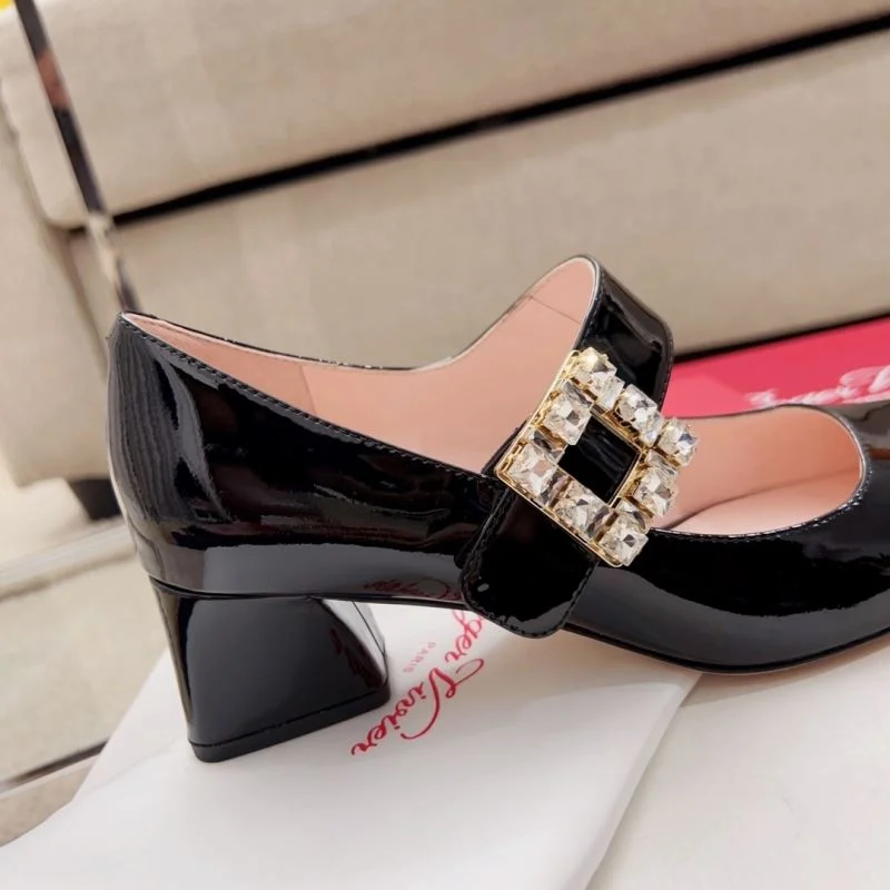 Reasonably priced Roger Vivier Shoes