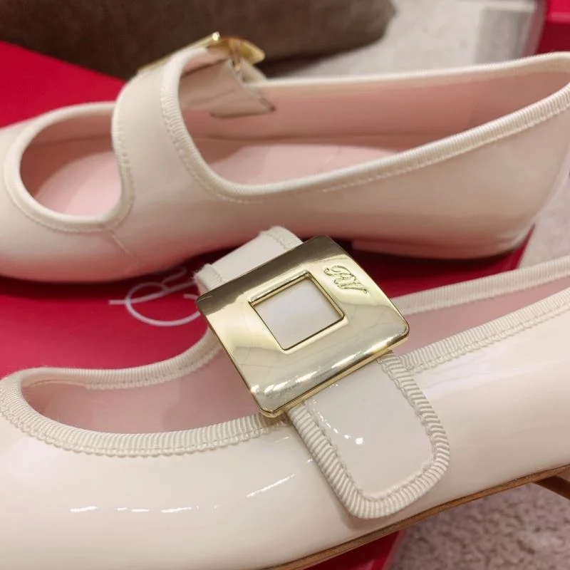 Discounted Roger Vivier Shoes
