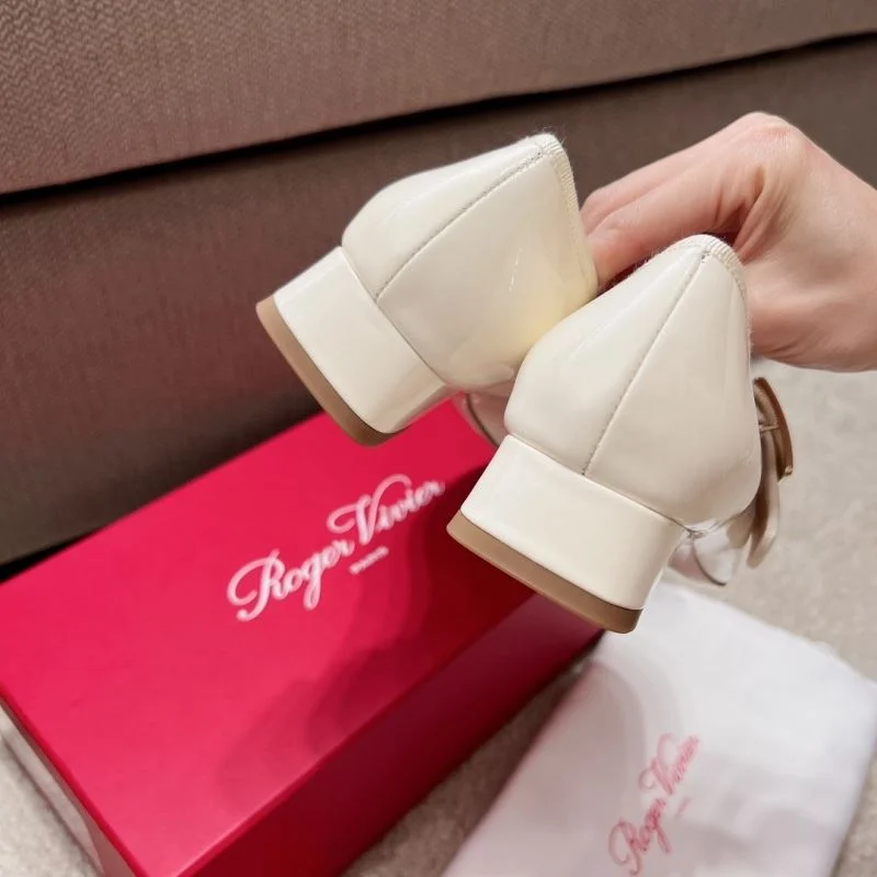 Discounted Roger Vivier Shoes