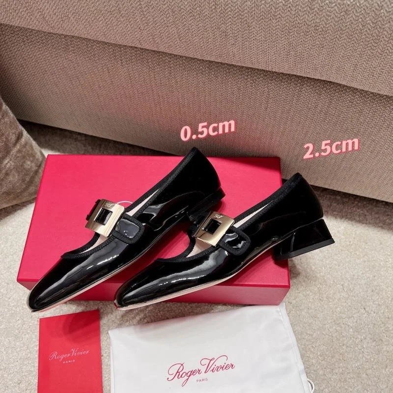 Accurate model Roger Vivier Shoes