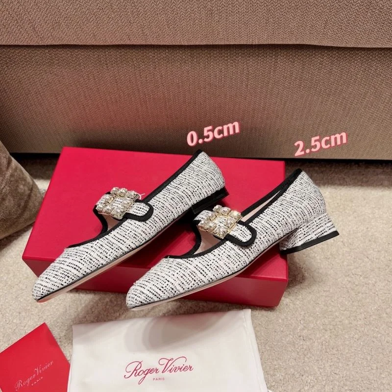 Inexpensive Roger Vivier Shoes