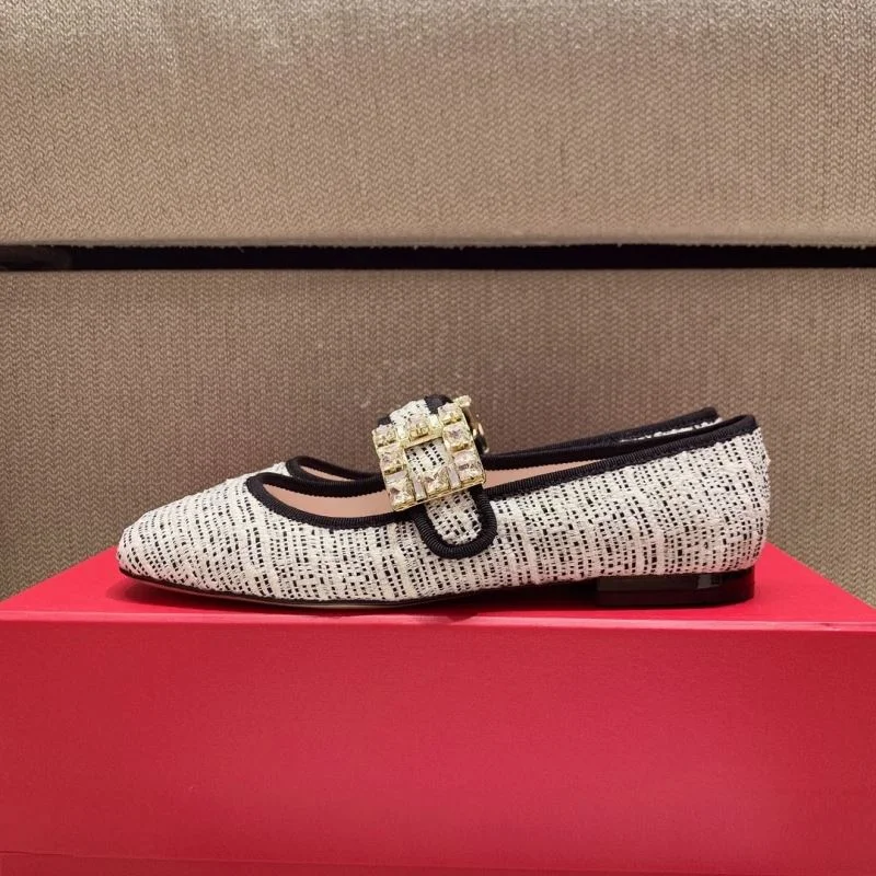 Inexpensive Roger Vivier Shoes