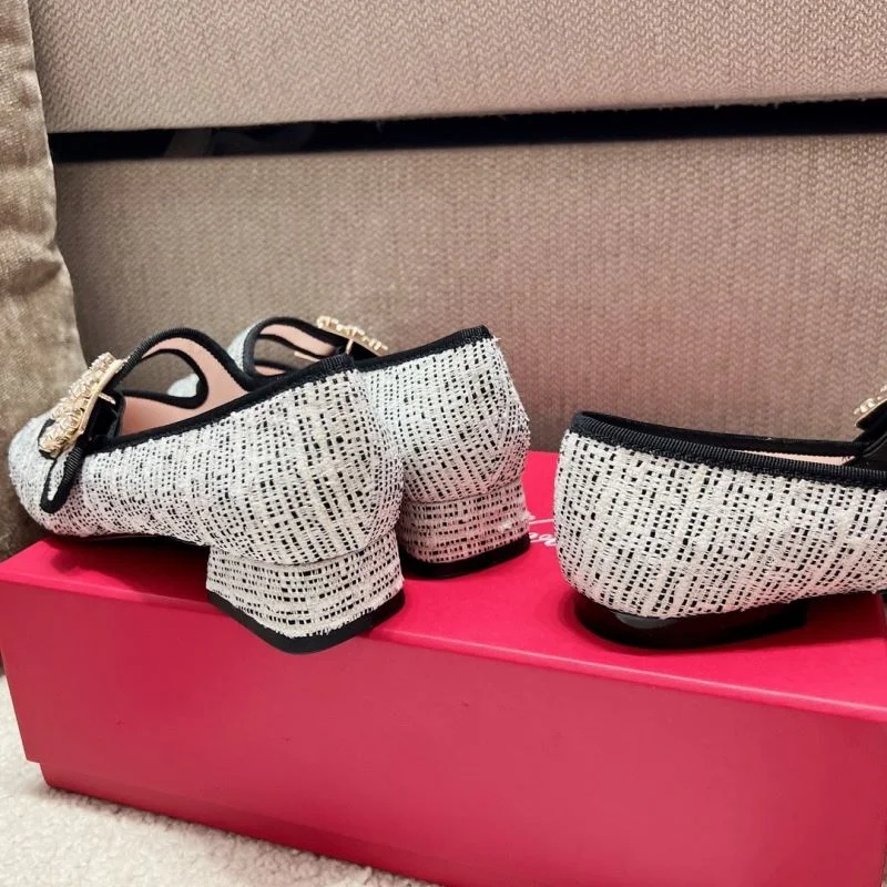 Inexpensive Roger Vivier Shoes