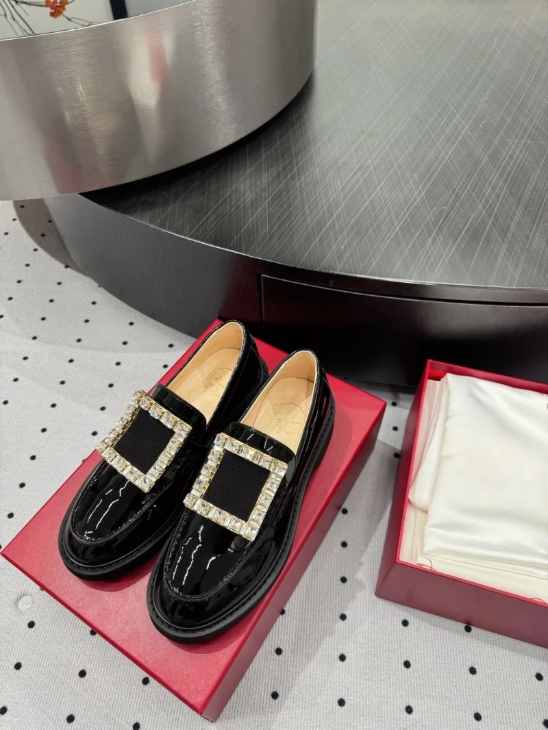 Precise copy Roger Vivier Shoes