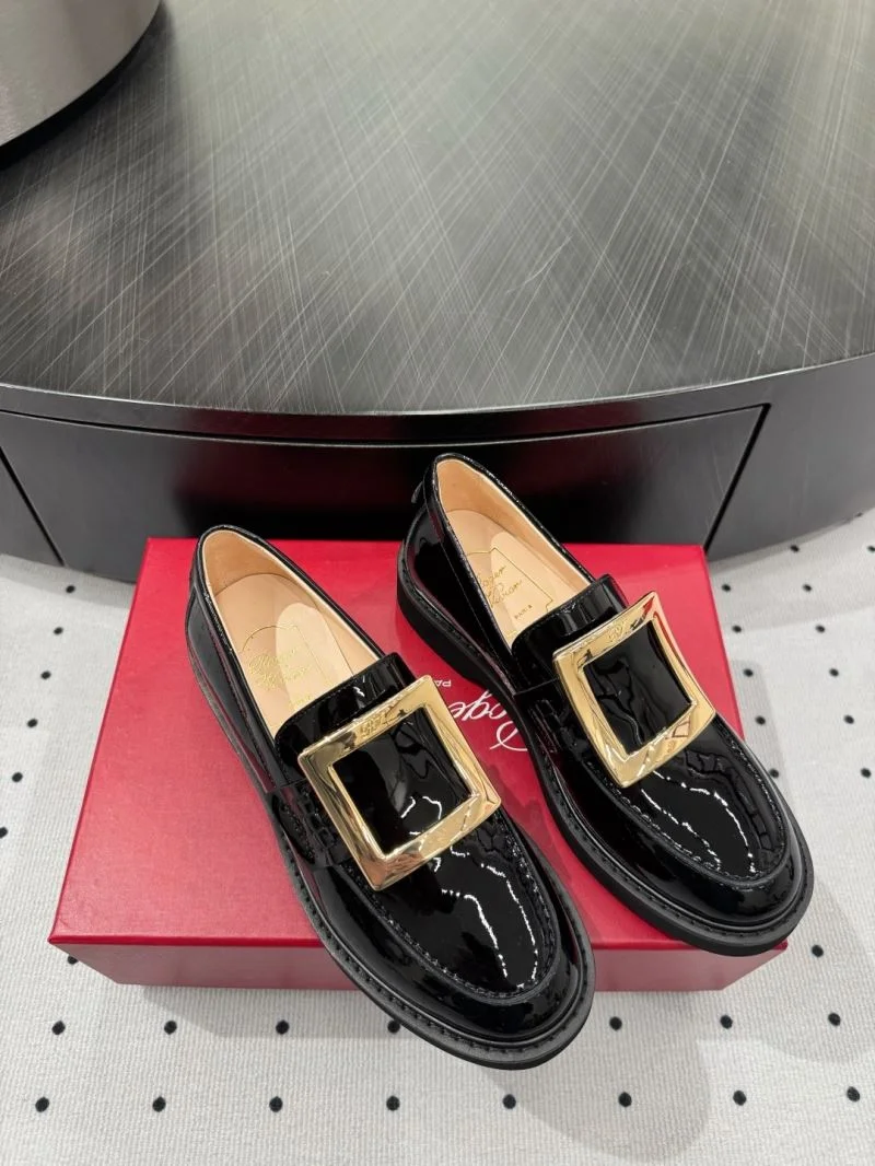 Accurate model Roger Vivier Shoes