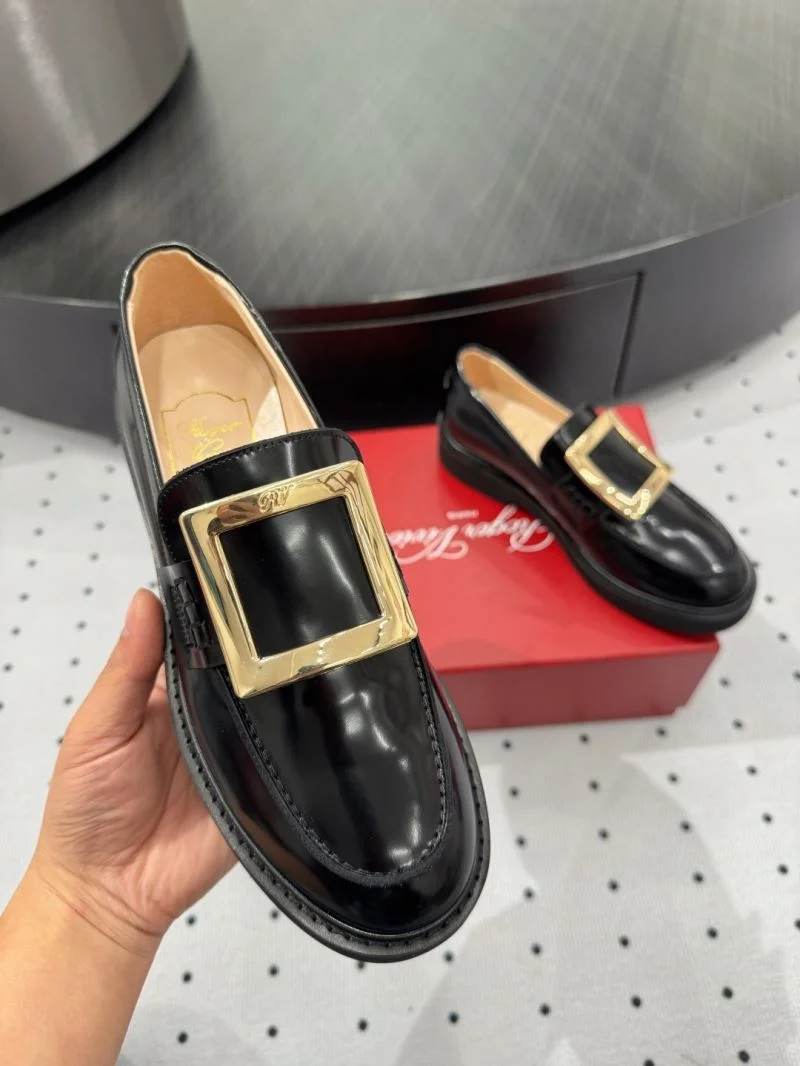 Accurate model Roger Vivier Shoes