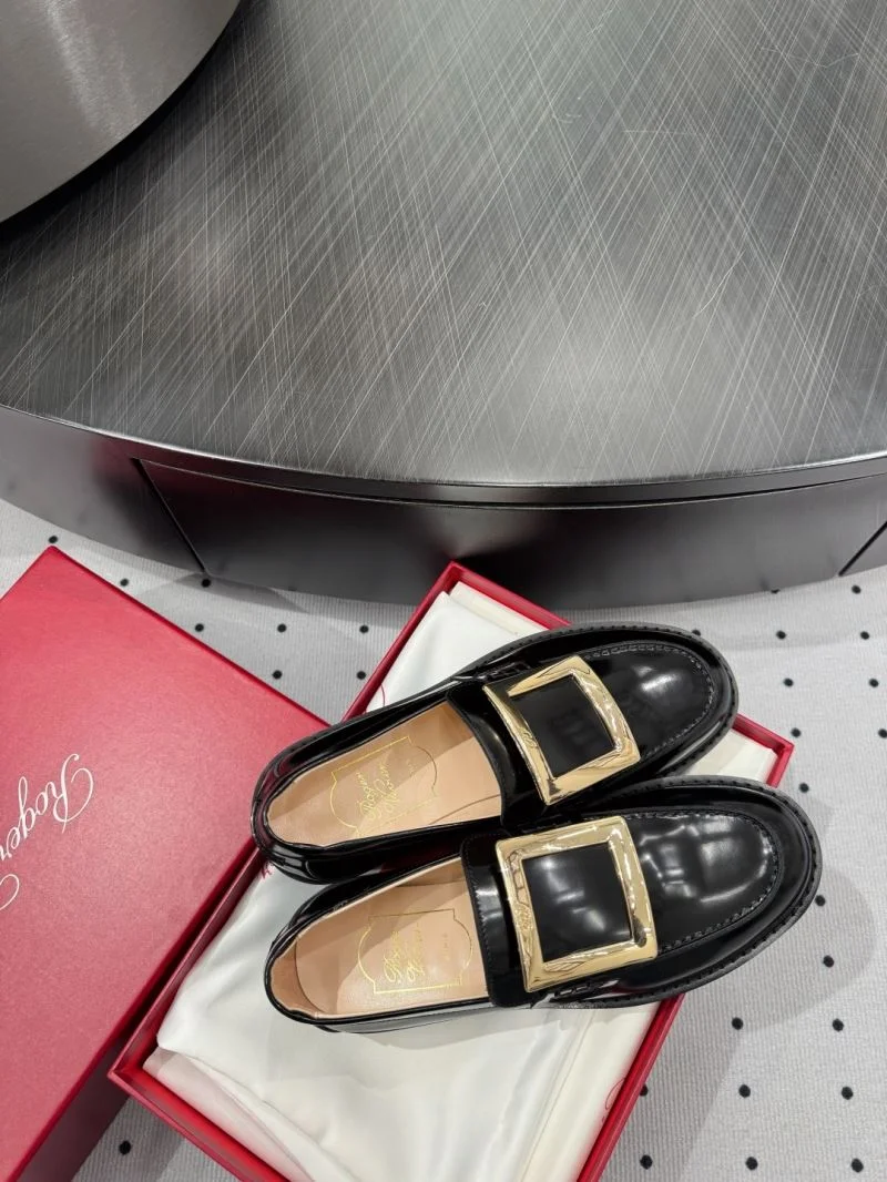 Accurate model Roger Vivier Shoes