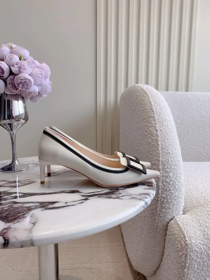 Low-cost Roger Vivier Shoes