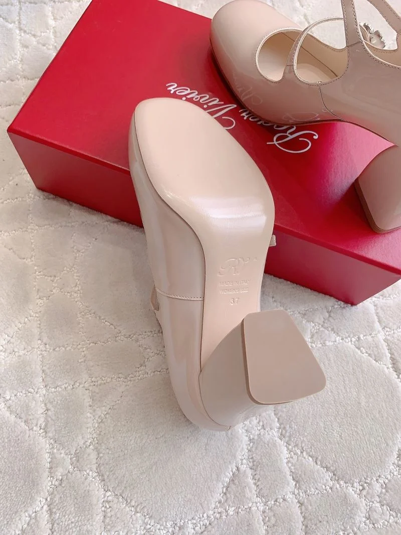 Bargain Roger Vivier Shoes