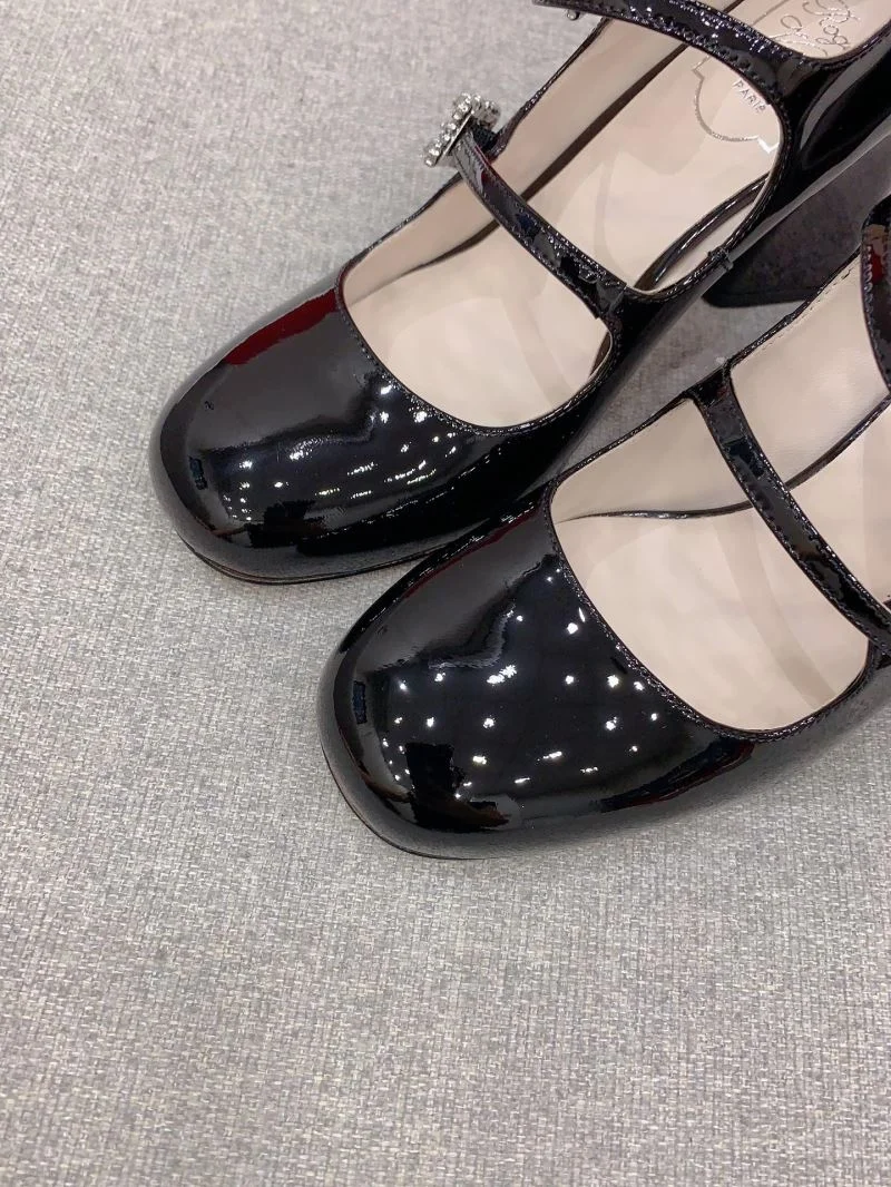 Mirror quality Roger Vivier Shoes