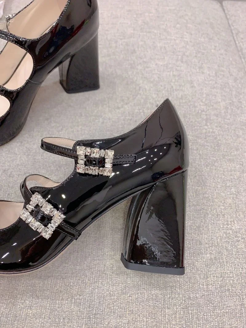 Mirror quality Roger Vivier Shoes