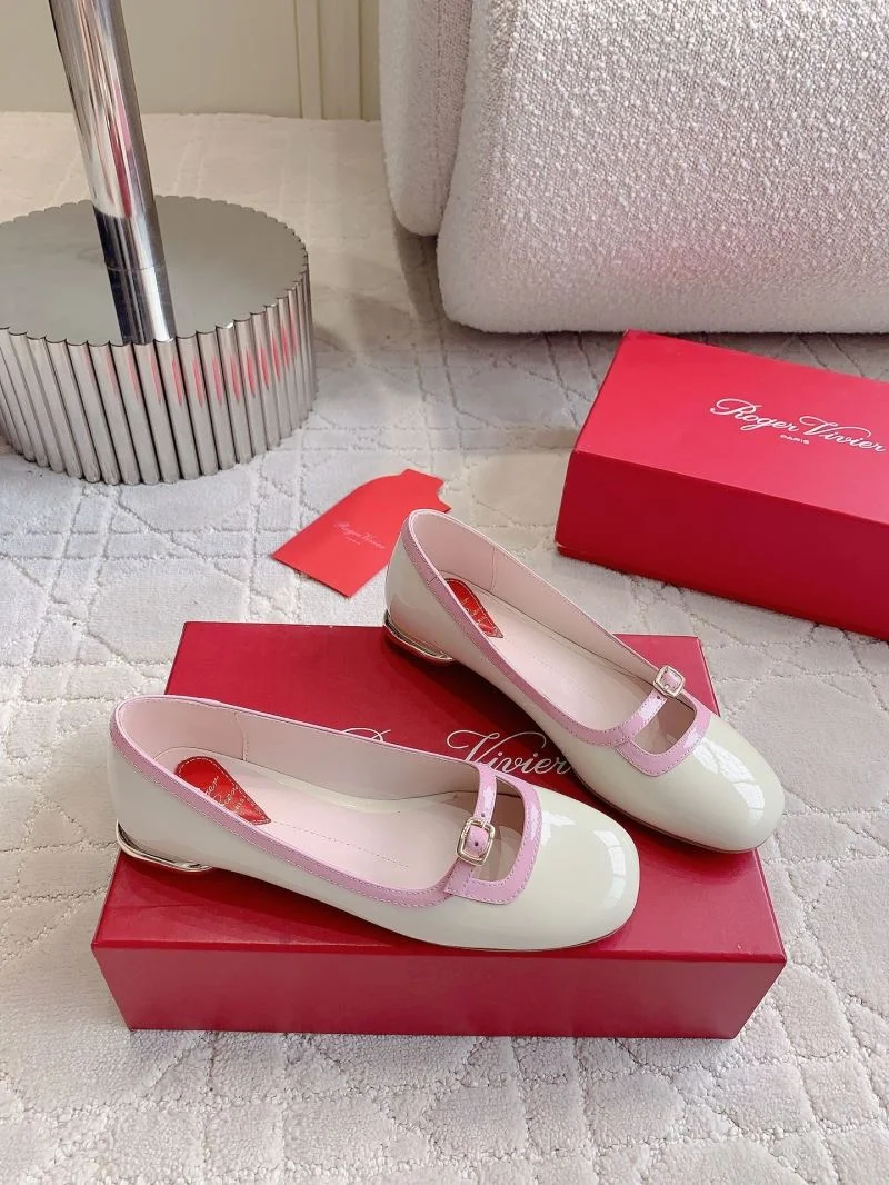 Value-priced Roger Vivier Shoes