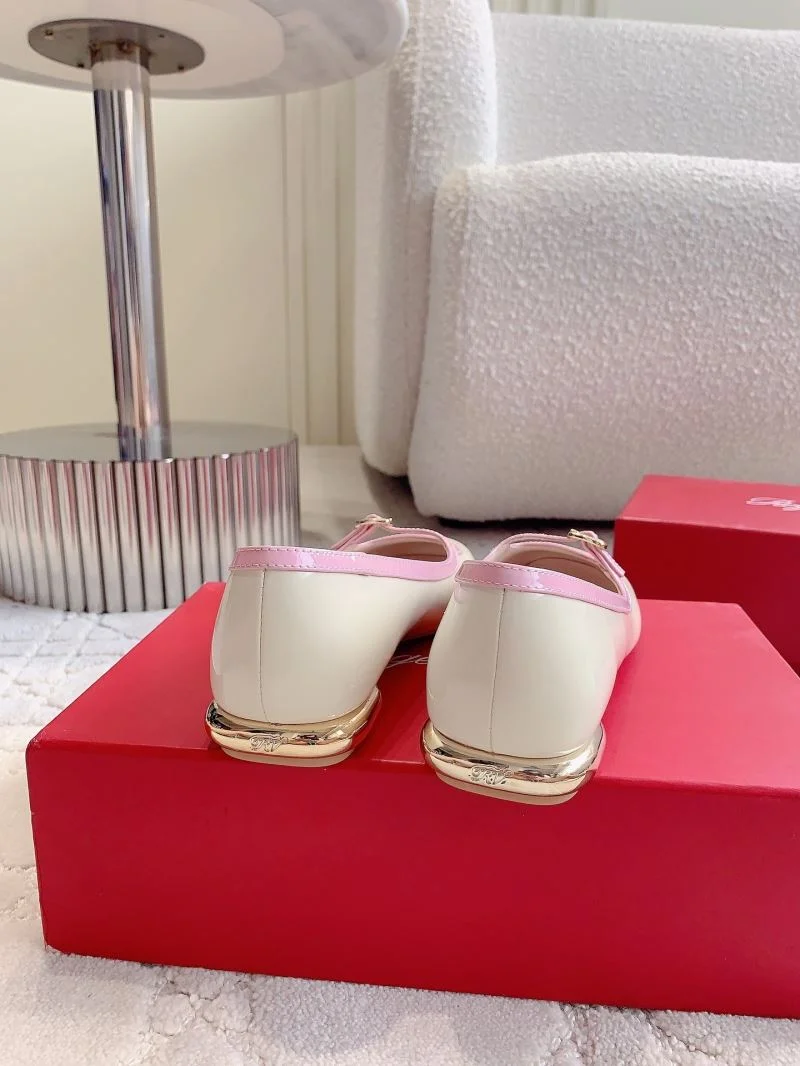 Value-priced Roger Vivier Shoes