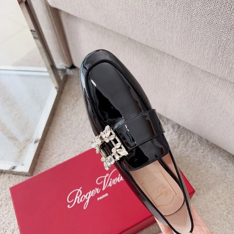 Top mirror Roger Vivier Shoes