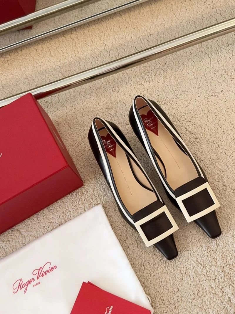 Value-priced Roger Vivier Shoes