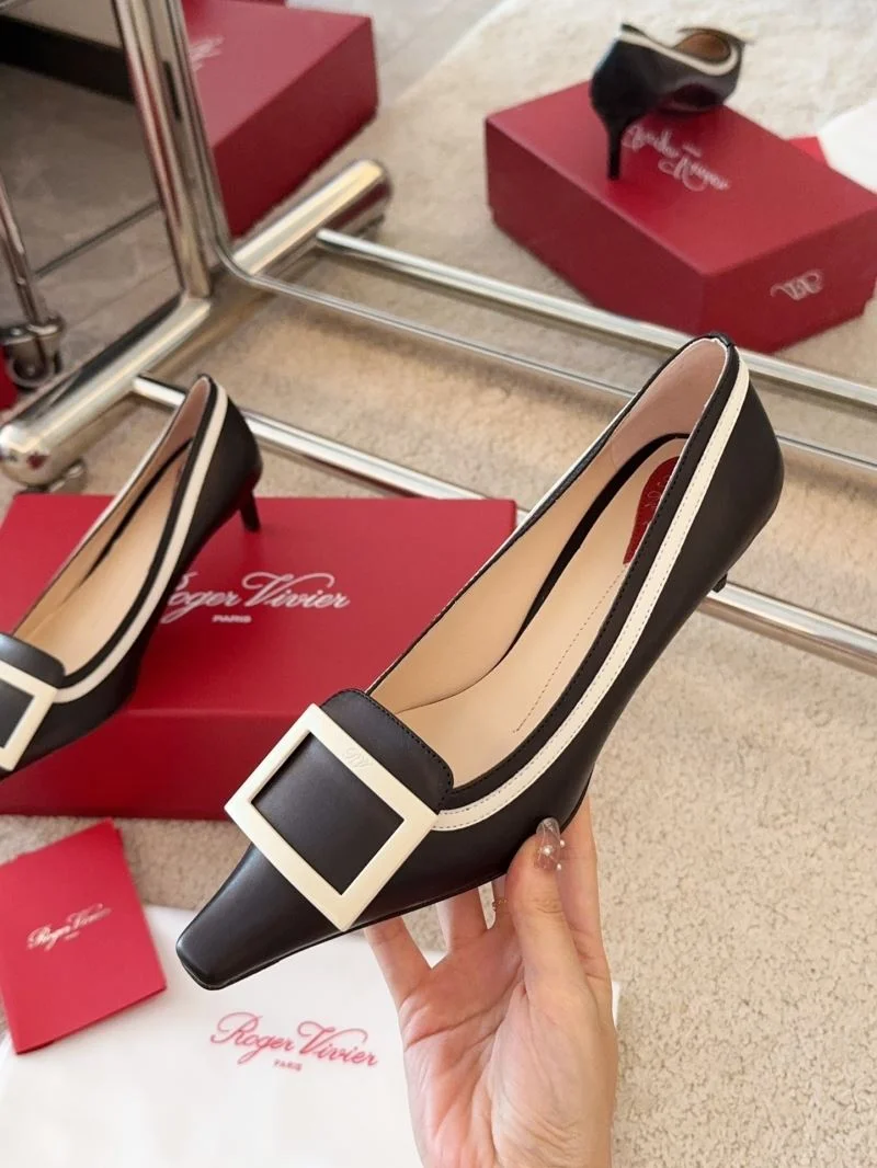 Value-priced Roger Vivier Shoes