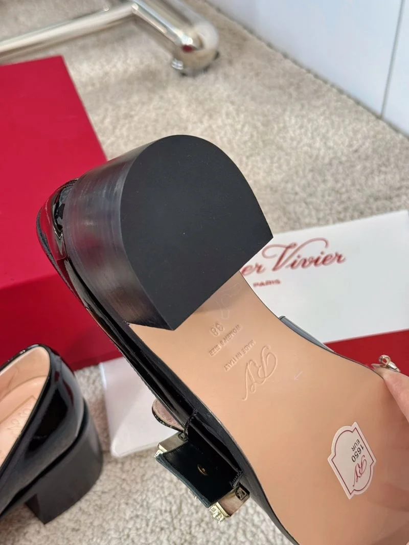 Inexpensive Roger Vivier Shoes